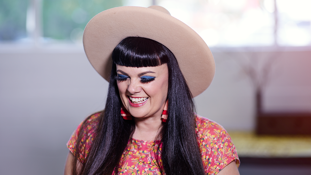 Kvindepolitisk country